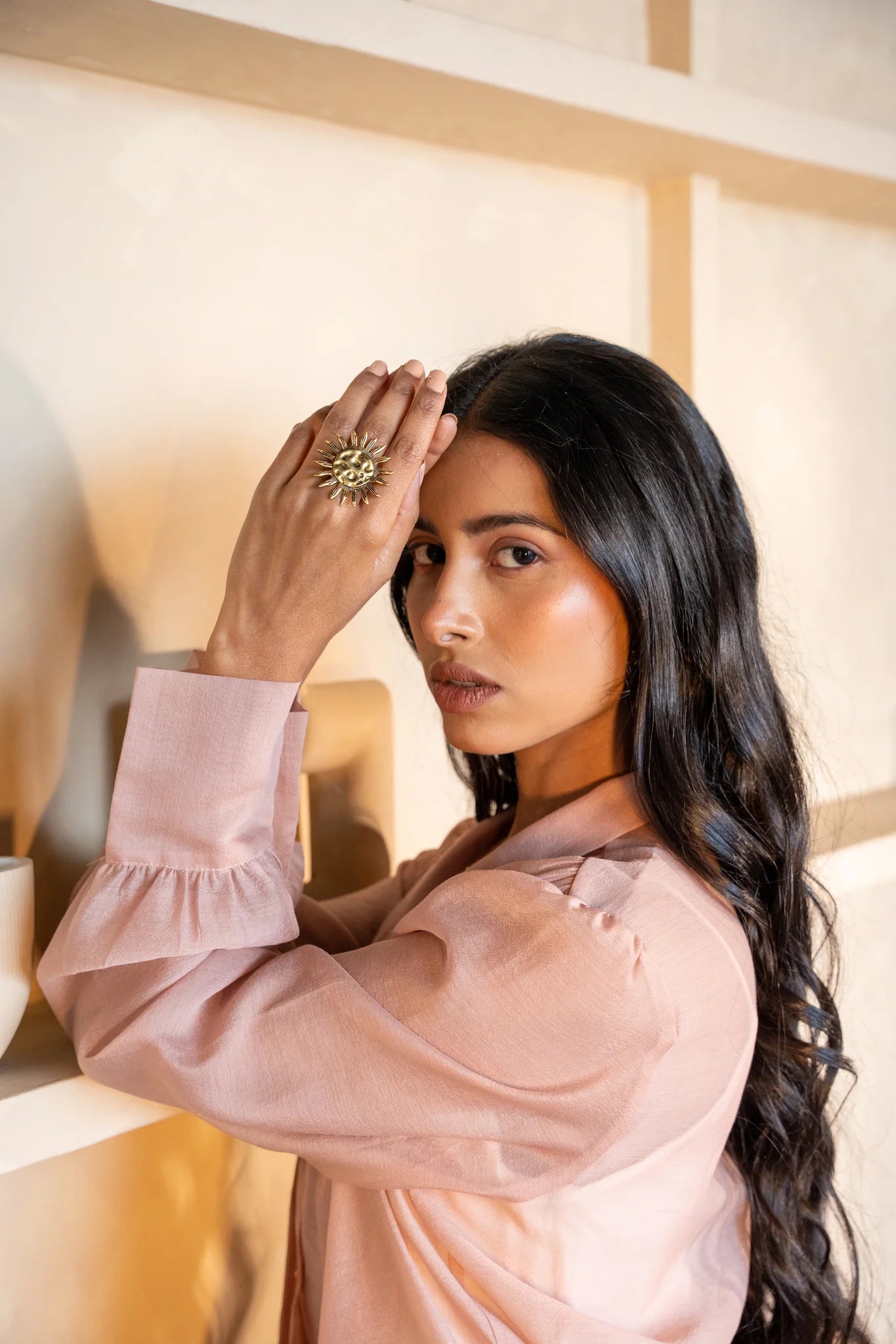 Helios Ring – Saka