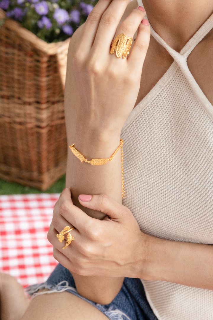 Ridge ring – Saka